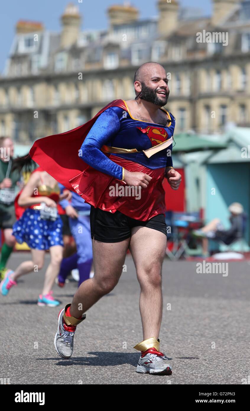 Superman runner hi-res stock photography and images - Alamy