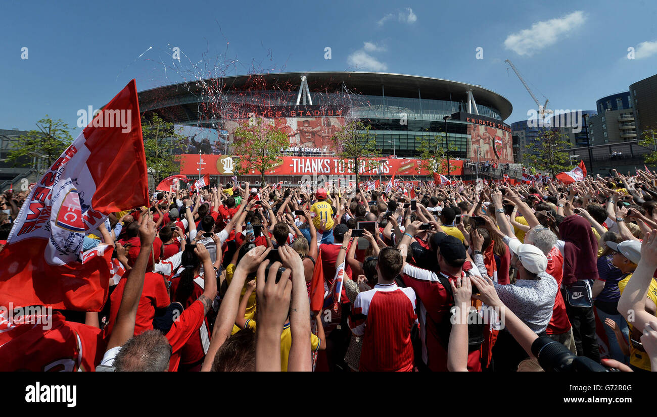 Soccer - FA Cup - Arsenal Winners Parade Stock Photo - Alamy