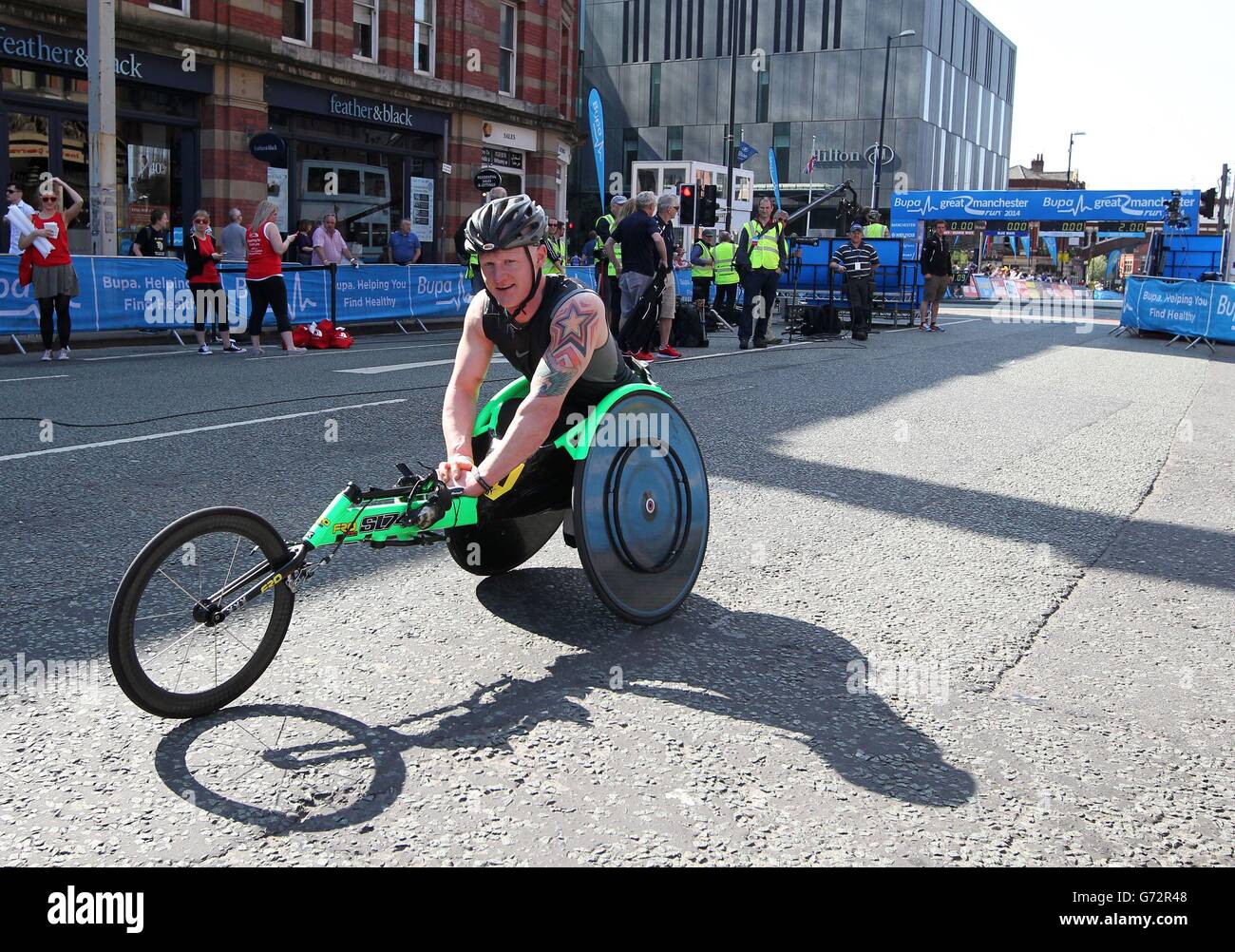 Athletics - BUPA Great Manchester Run Stock Photo - Alamy