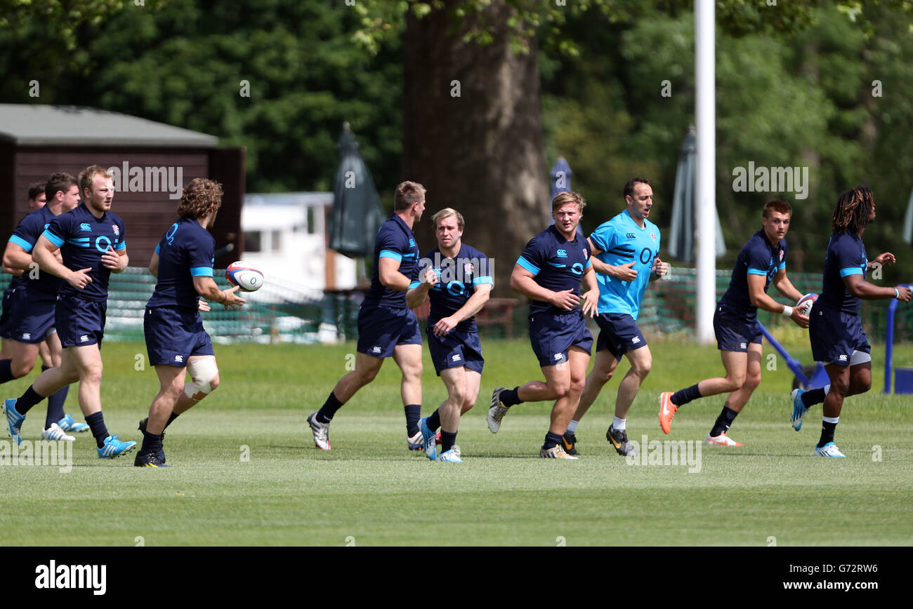Rugbyu england players hi-res stock photography and images - Alamy