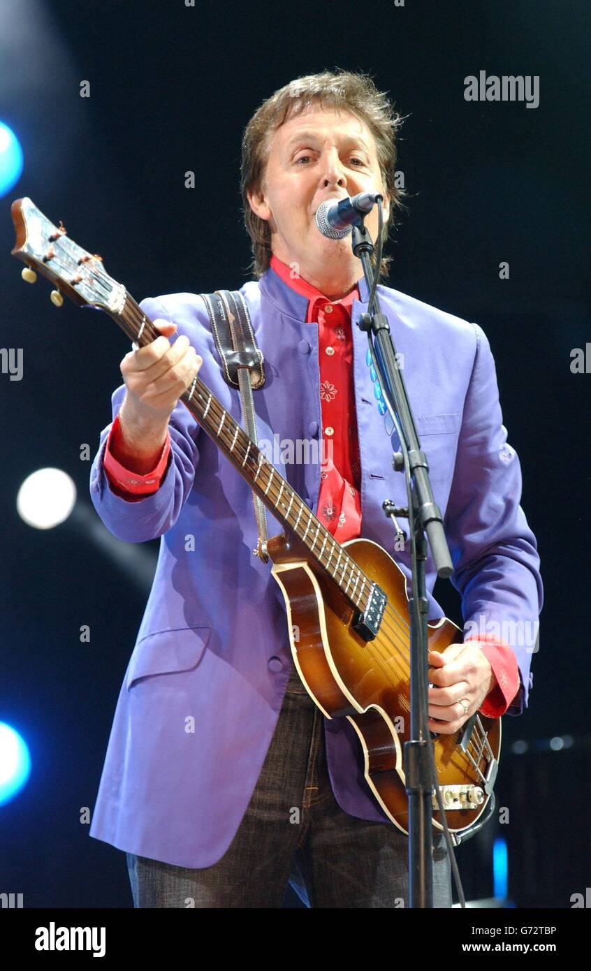 Sir Paul McCartney at the Glastonbury Festival at Worthy Farm in Pilton ...