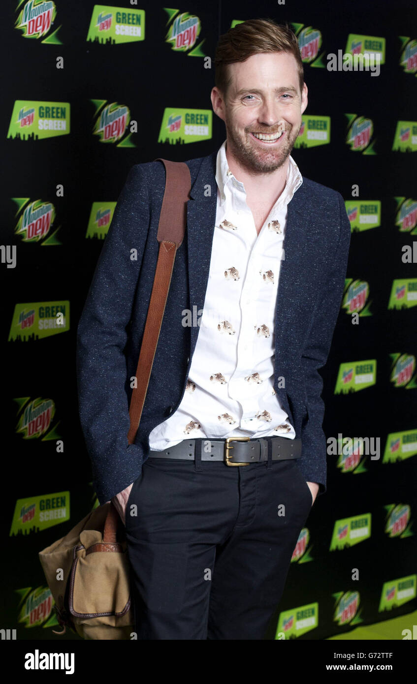 Mountain dew green screen hi-res stock photography and images - Alamy