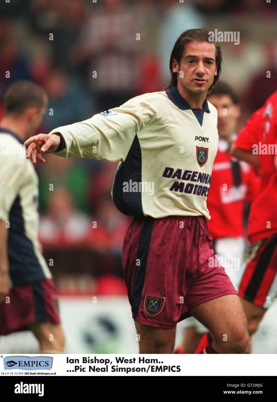 Ian bishop west ham hi-res stock photography and images - Alamy