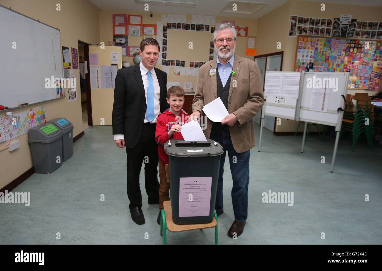 Sinn Fein leader Gerry Adams TD, accompanied by MEP Candidate Matt ...