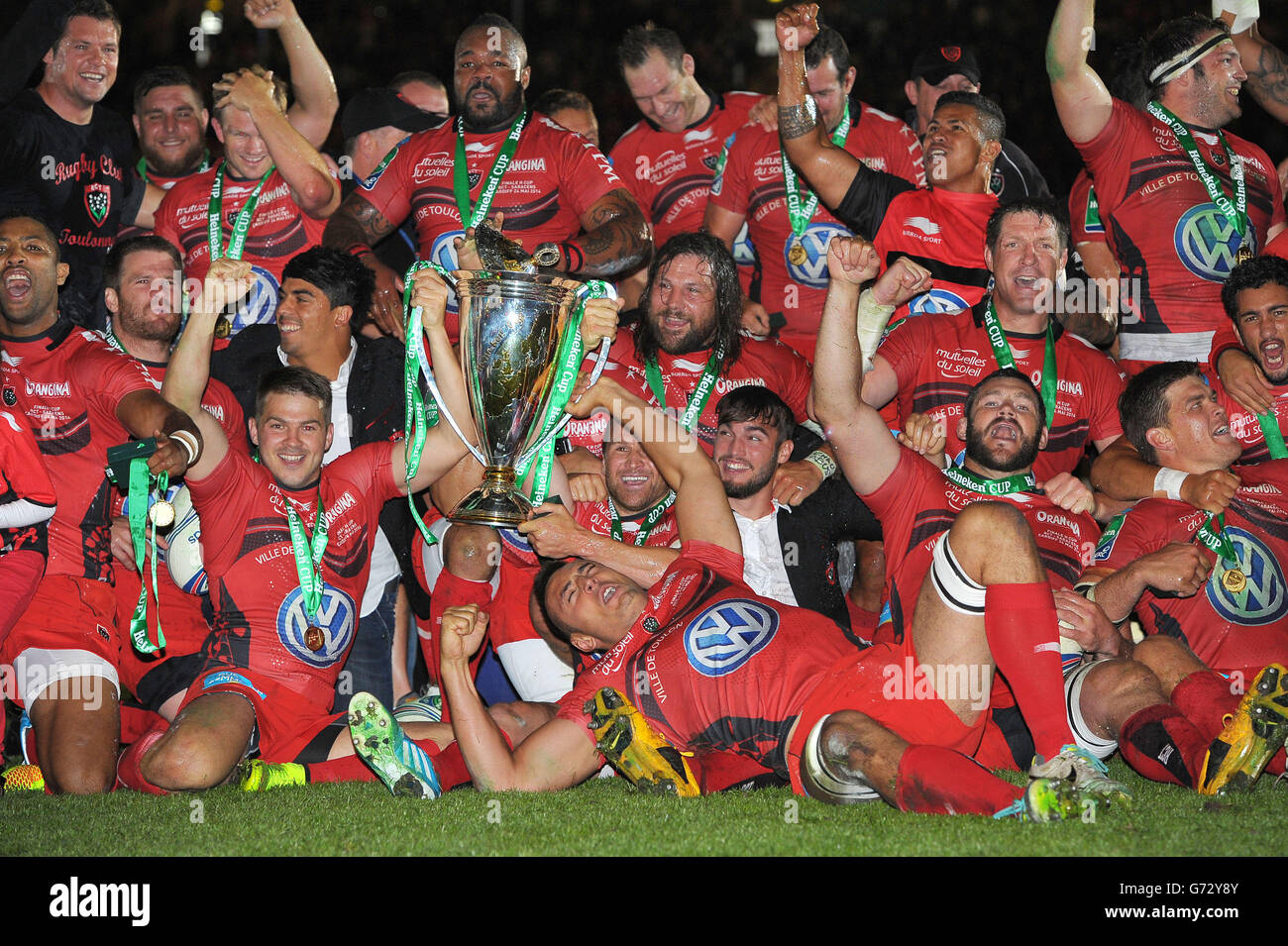 RC Toulon celebrate winning the Heineken Cup Final at the Millennium ...