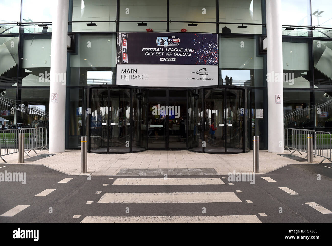 The hospitality entrance wembley stadium hi-res stock photography and ...