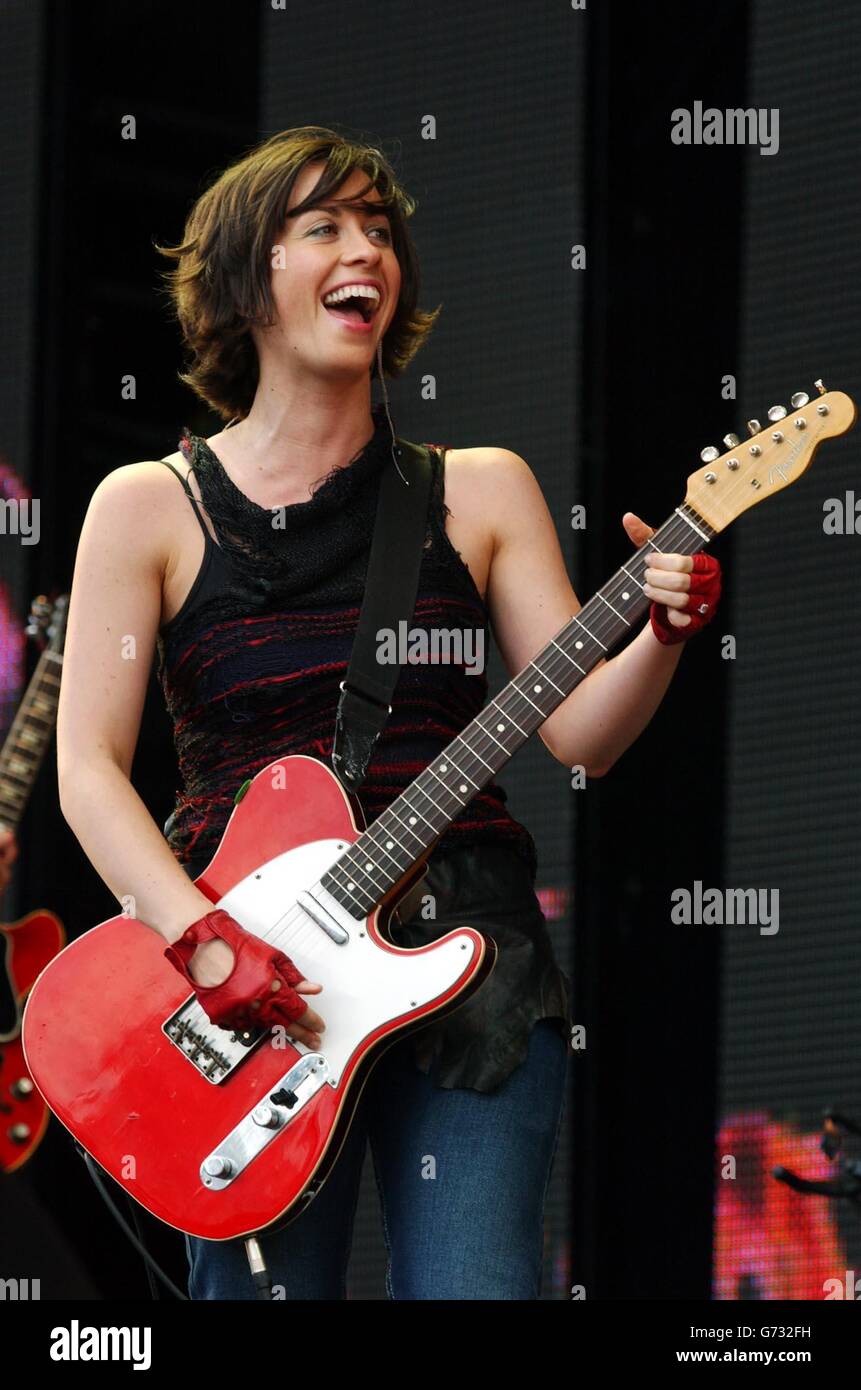 Alanis Morrisette Capital Radio Party In The Park Stock Photo - Alamy