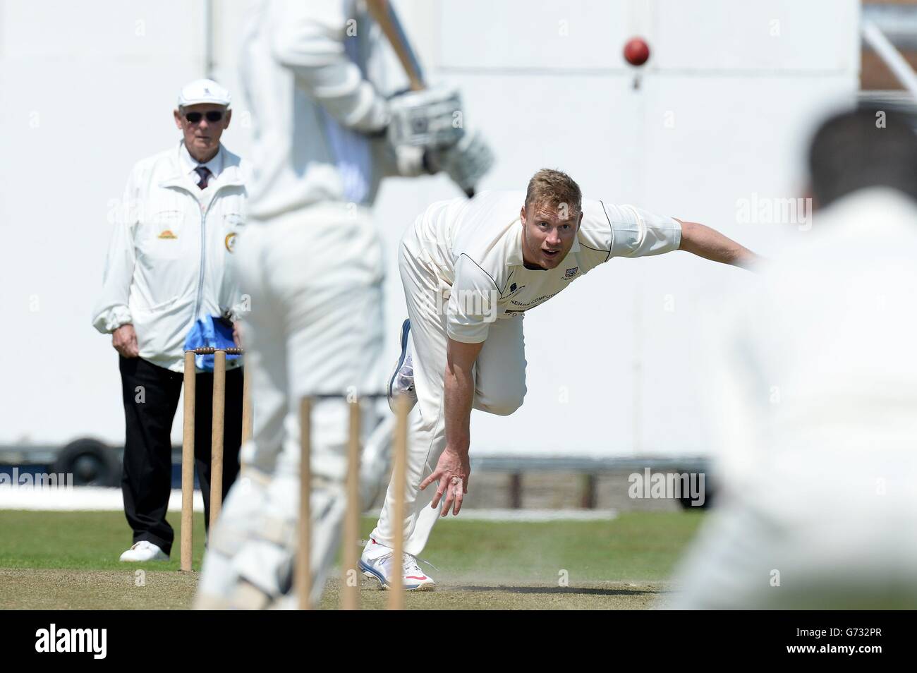During the st annes cricket club hi-res stock photography and images ...