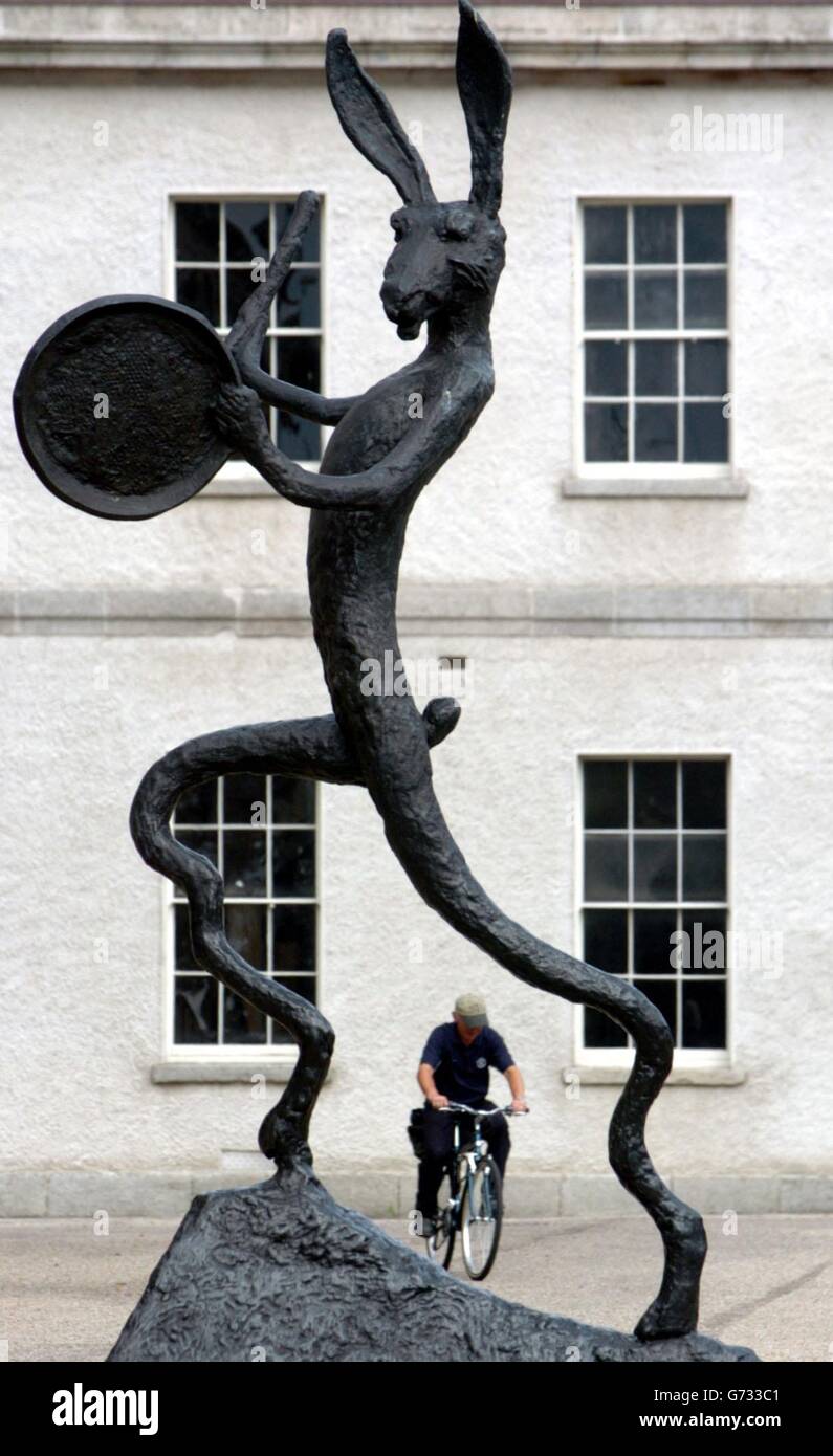 Drummer - Barry Flanagan Stock Photo - Alamy