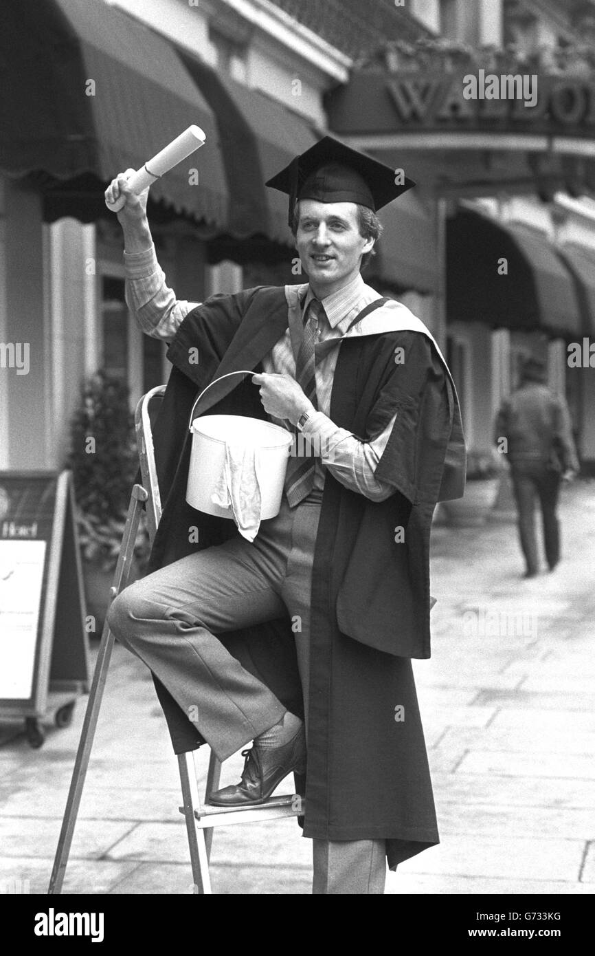 Open university graduate geoffrey james hi-res stock photography and ...