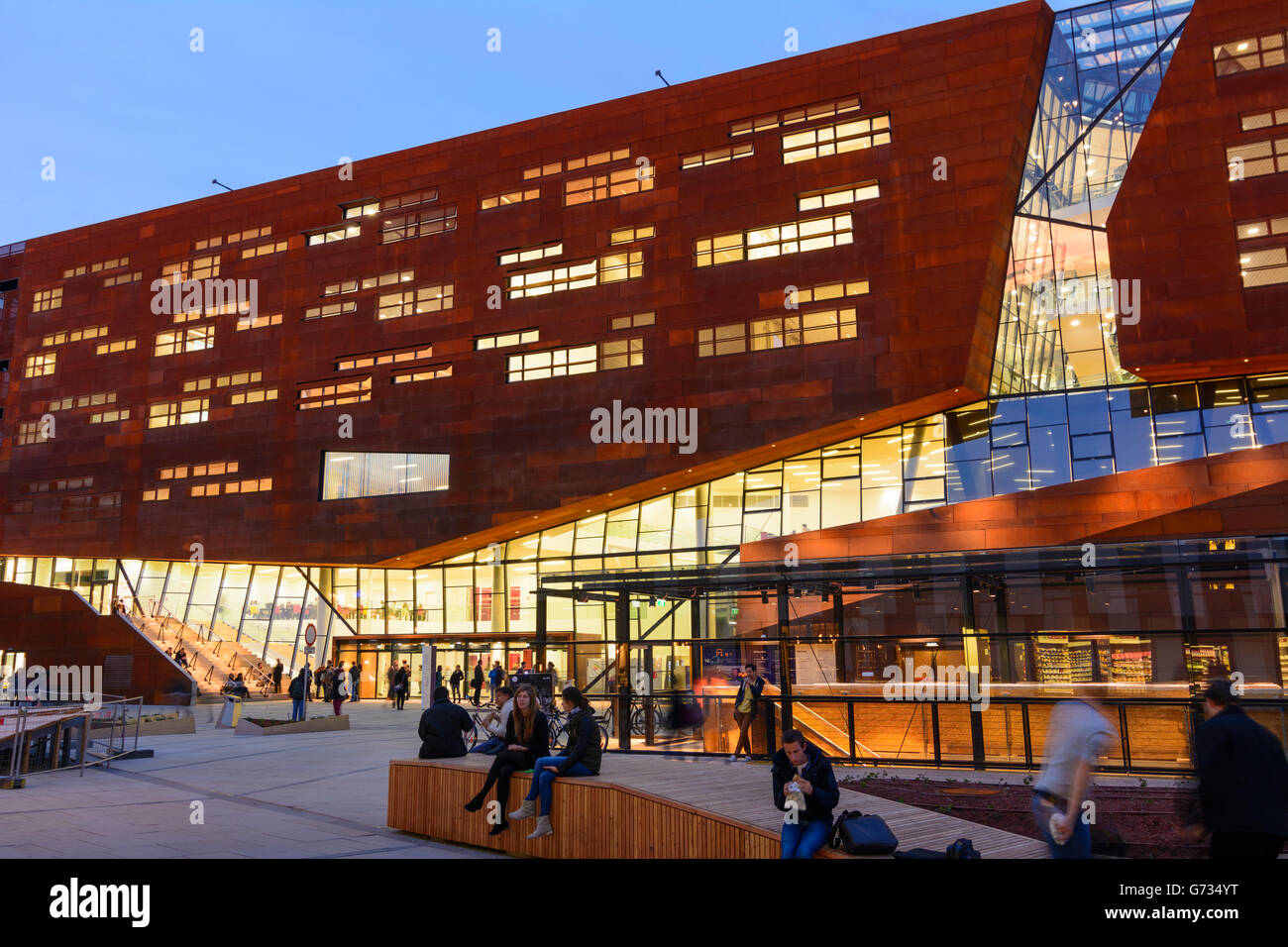 Campus WU Vienna University of Economics : Department 1 and Teaching ...