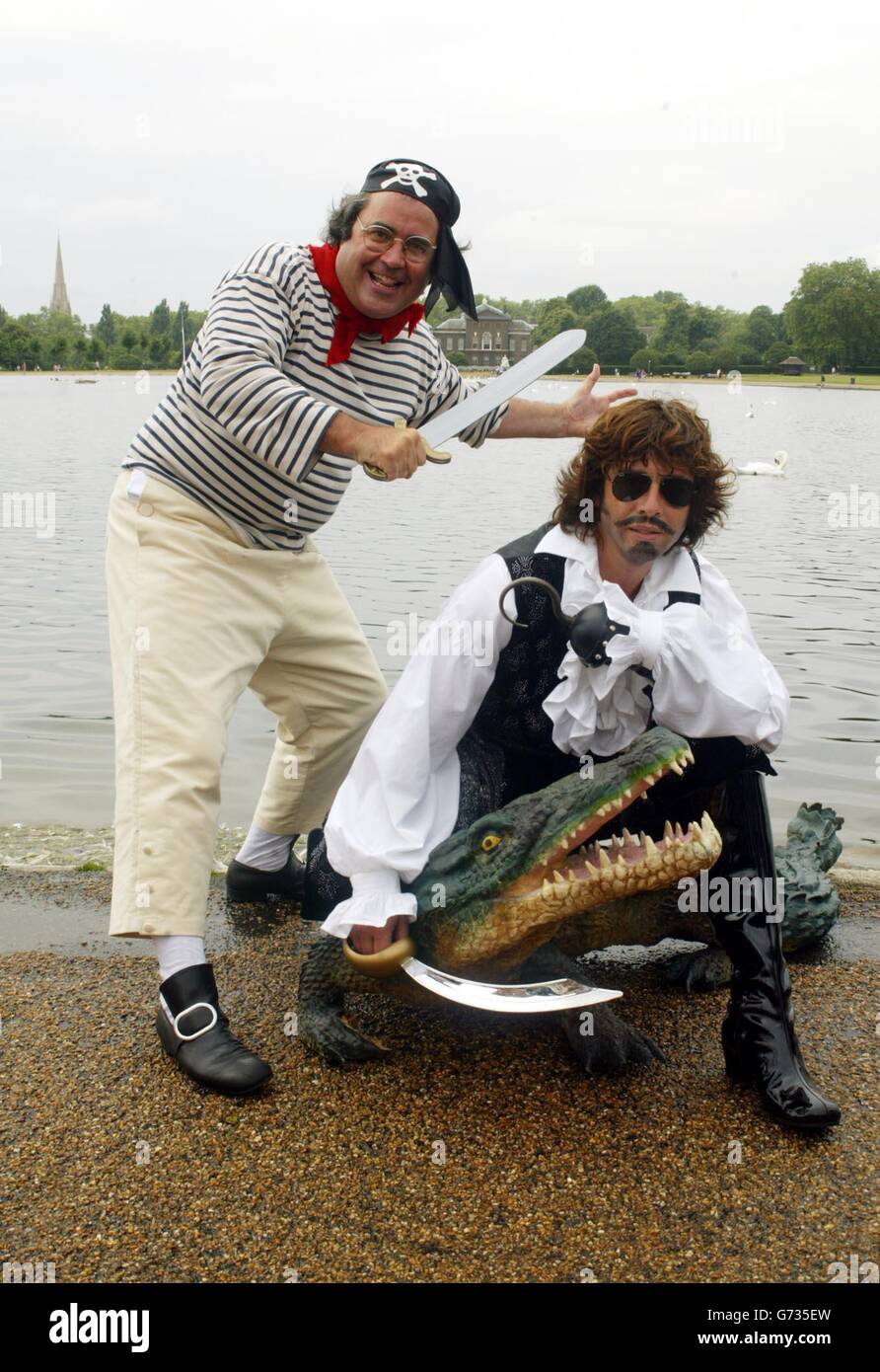 Peter Pan's 100th Birthday in aid o GOSHCC Stock Photo - Alamy