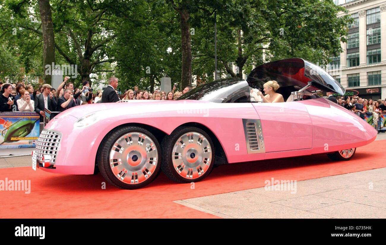 Lady penelope car hi-res stock photography and images - Alamy