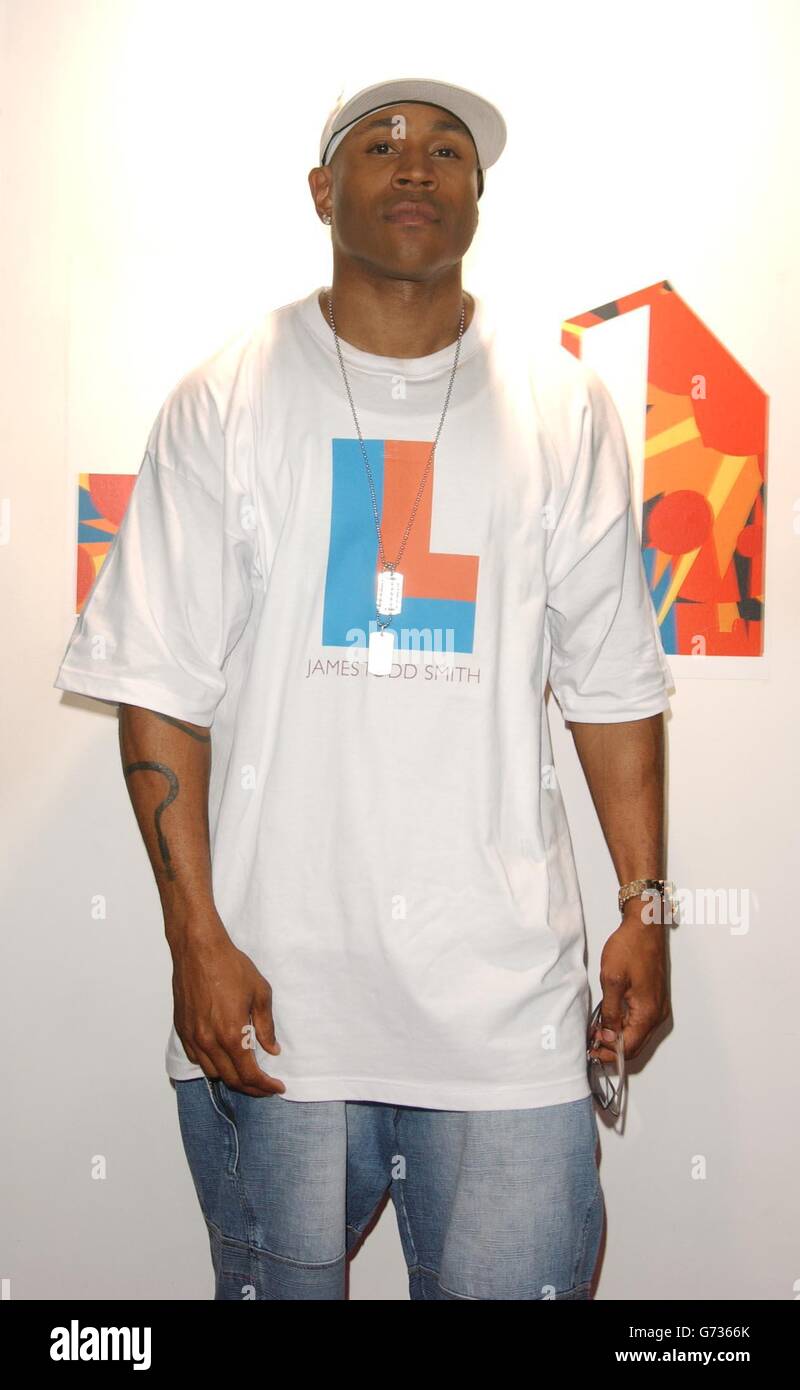 Hip hop artist LL Cool J during his guest appearance on MTV's TRL ...