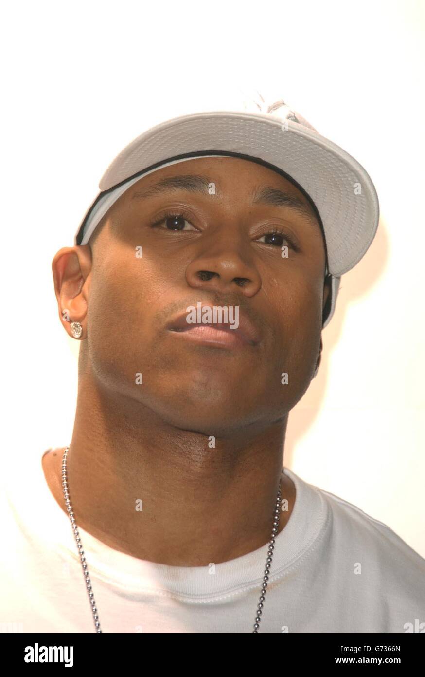 LL Cool J MTV TRL Stock Photo - Alamy