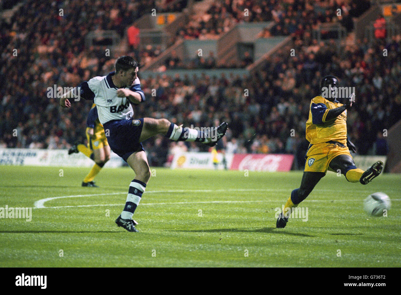 Clive wilson tottenham hi-res stock photography and images - Alamy