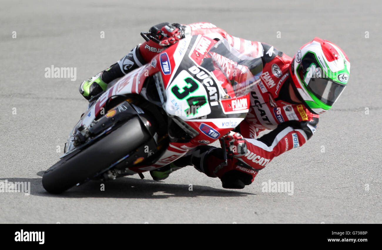 Motor Racing - Superbike FIM World Championship - Round Five - Race Day ...