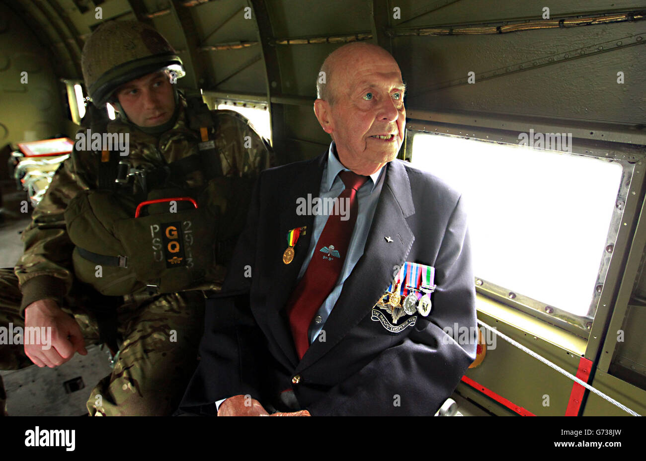 Veterans visit to 16 Air Assault Brigade Stock Photo - Alamy