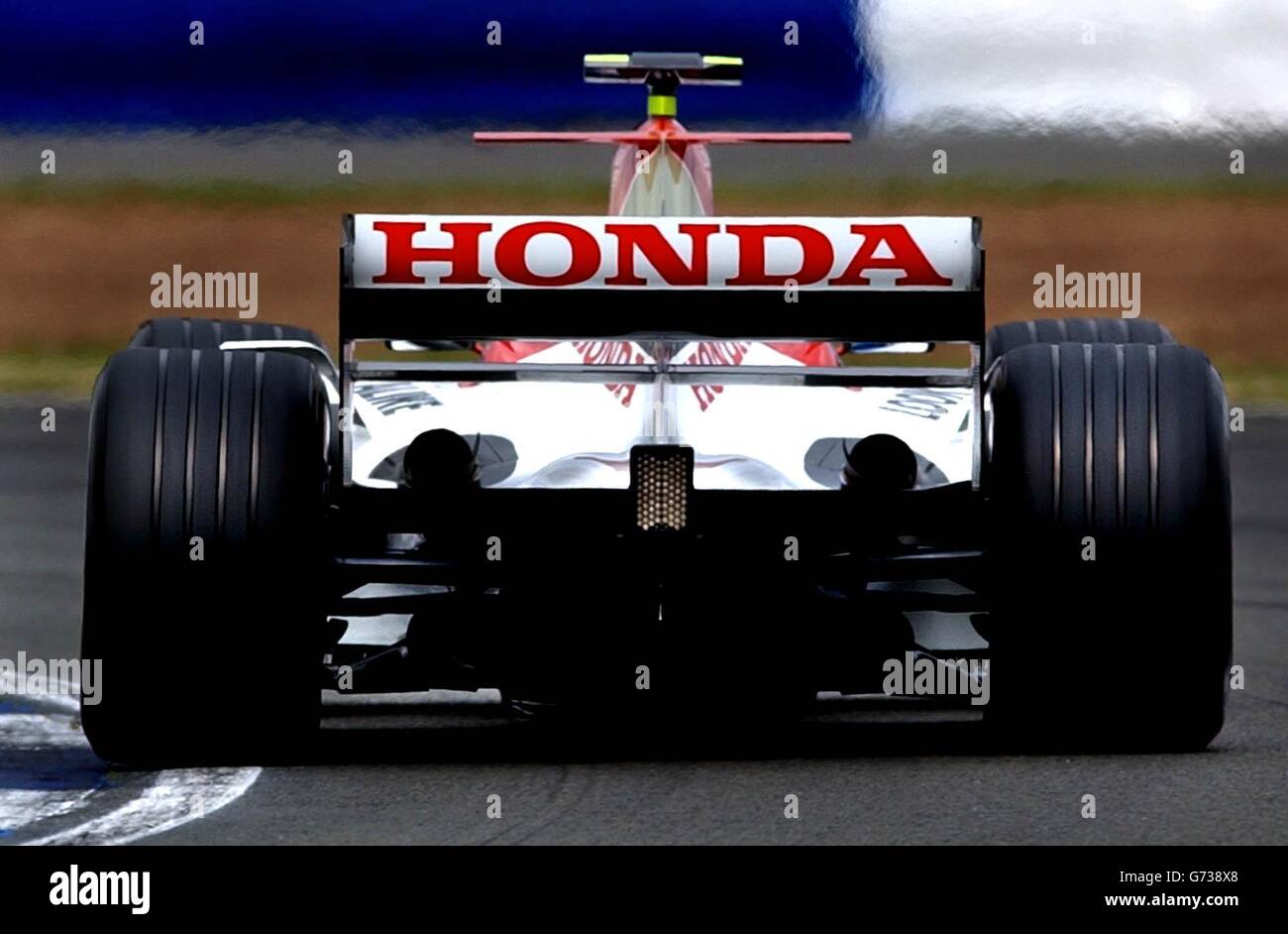 Rear view of f1 cars hi-res stock photography and images - Alamy