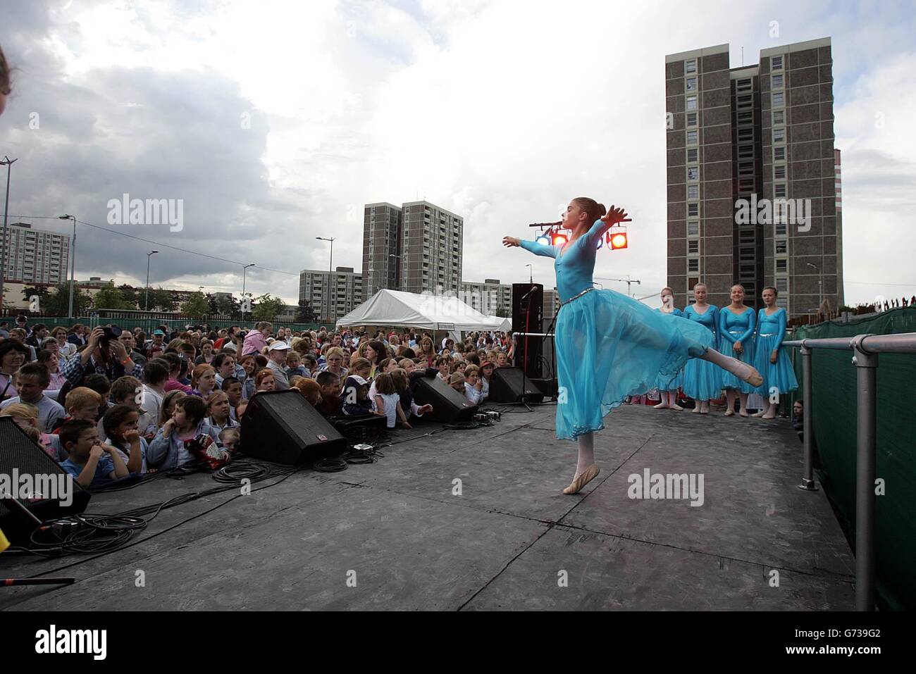 Ballet Mun dance troupe perform during celebrations in Ballymun, Dublin ...