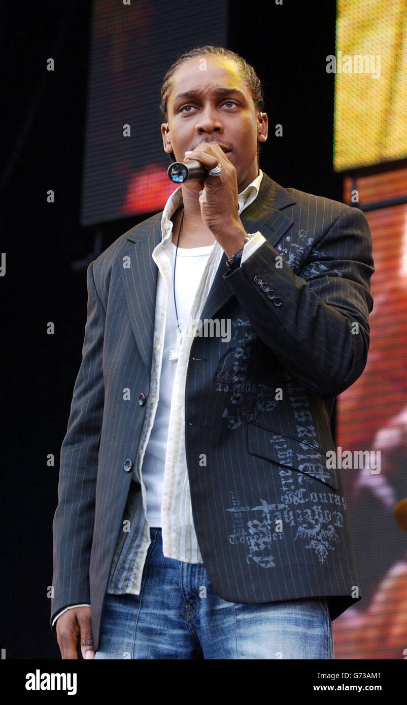 Party04 hi-res stock photography and images - Alamy