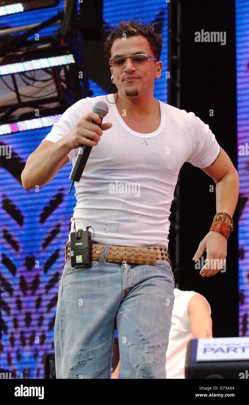 NO MERCHANDISING. Singer Peter Andre performs onstage during the ...