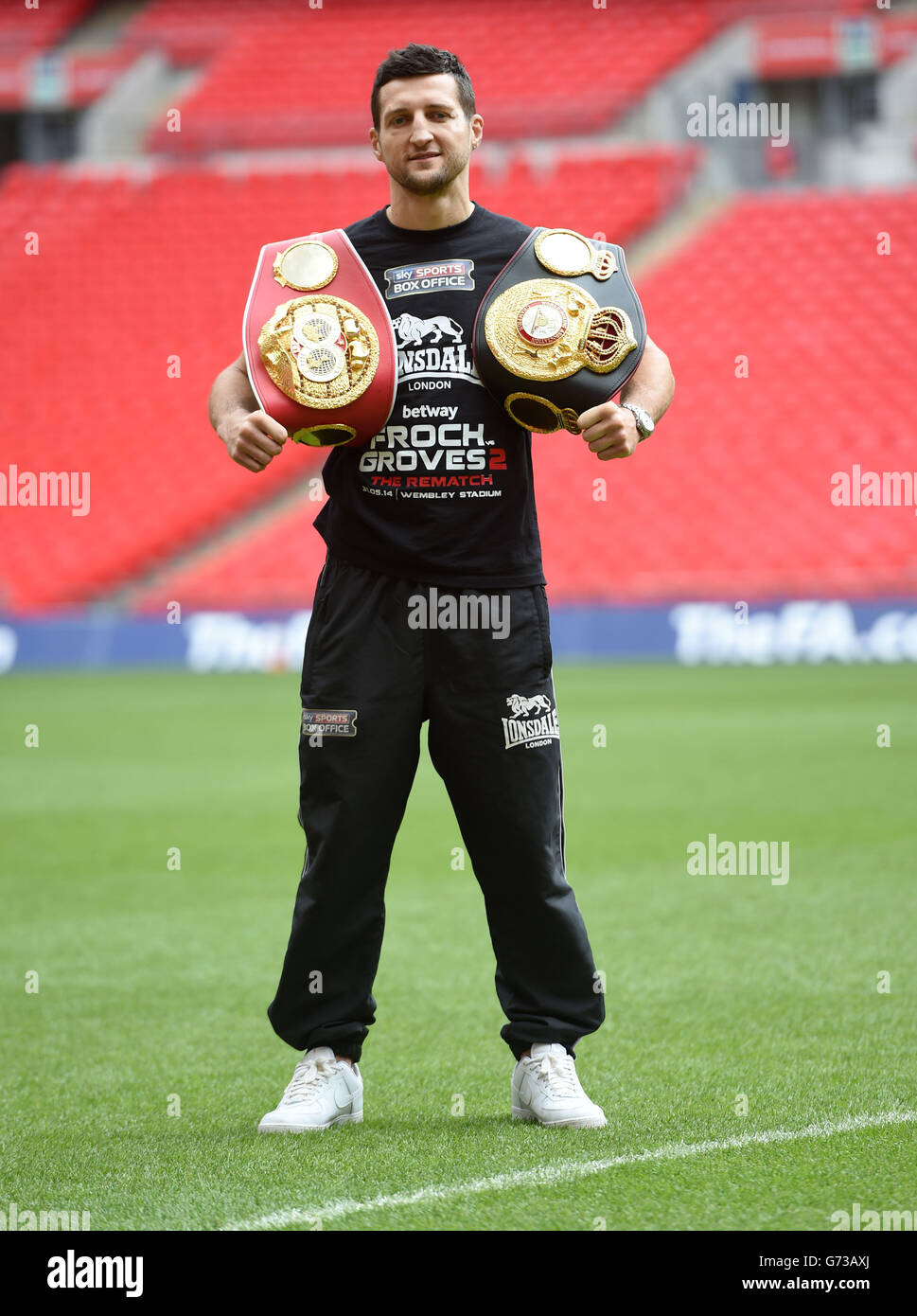 Carl froch wembley hi-res stock photography and images - Alamy
