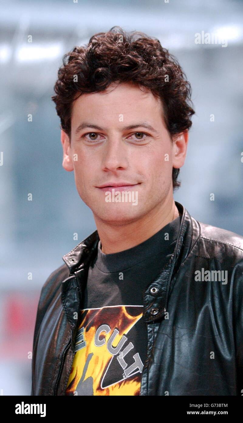 Ioan gruffudd during hi-res stock photography and images - Alamy