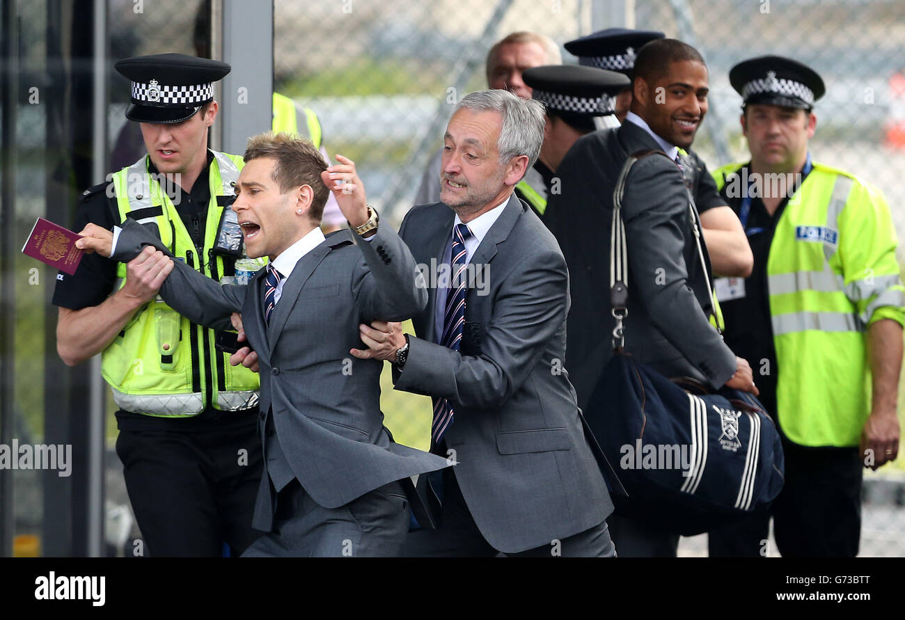 Lee nelson comedian hi-res stock photography and images - Alamy