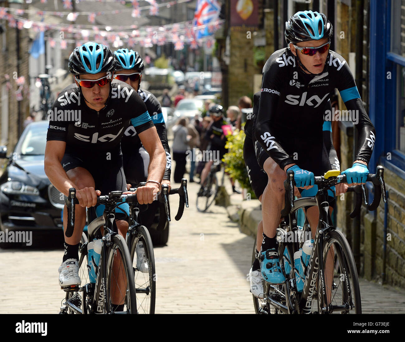 Famous cycling hill climb hi-res stock photography and images - Alamy