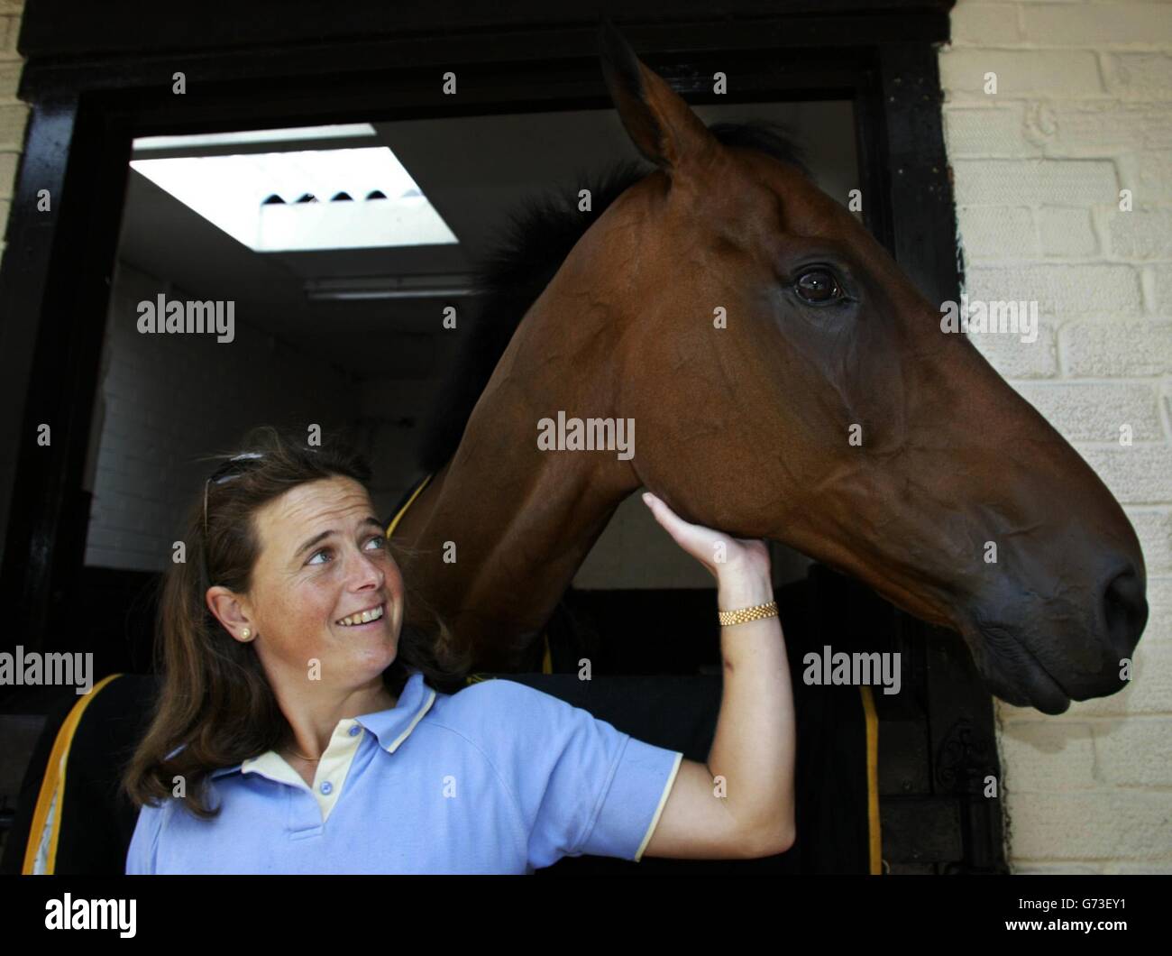Pippa funnell olympic eventing squad hi-res stock photography and ...
