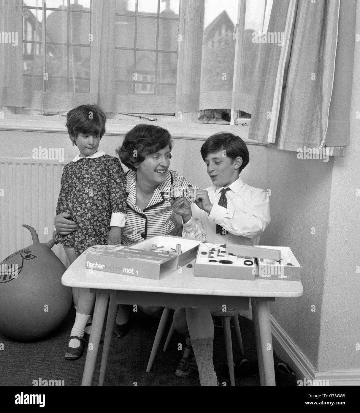 Social Issues - Madeleine Simms - Golders Green, London Stock Photo - Alamy