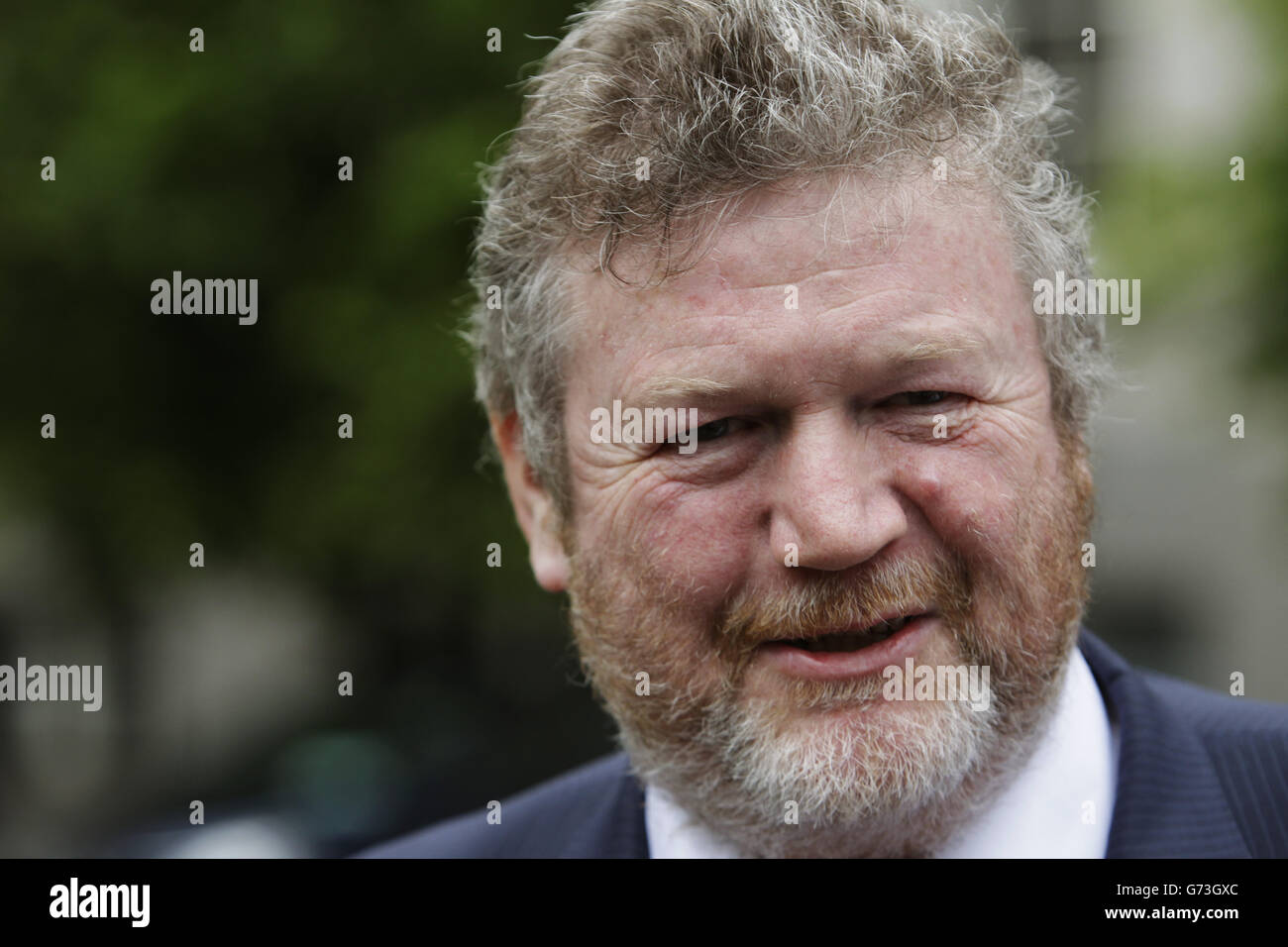 Wire plain hi-res stock photography and images - Alamy