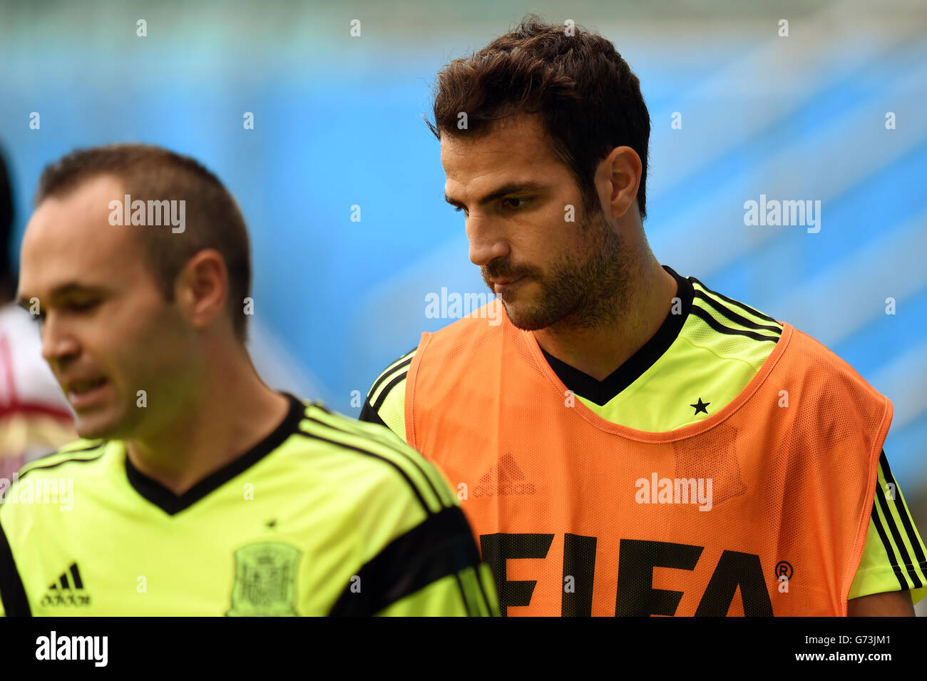 Soccer - FIFA World Cup 2014 - Group B - Spain v Netherlands - Spain ...