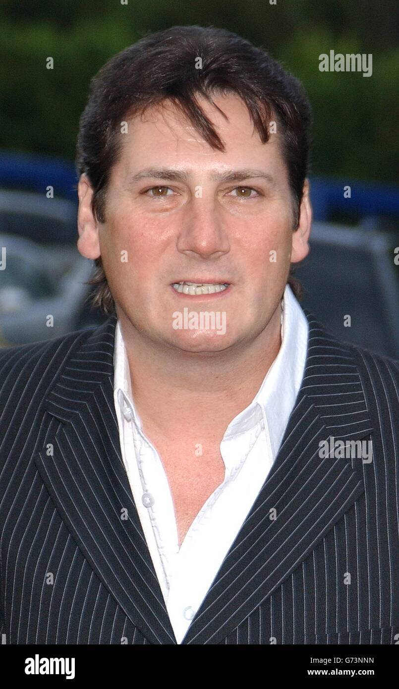 Showbiz charity celebrity tony hadley hi-res stock photography and ...
