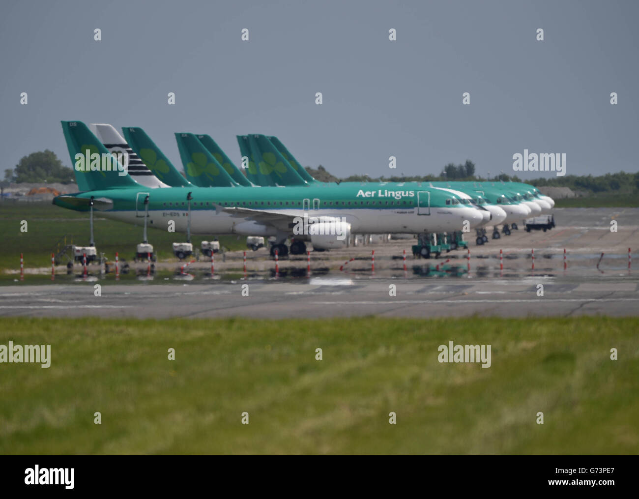 Aer Lingus planes at Dublin Airport as 200 flights have been disrupted ...