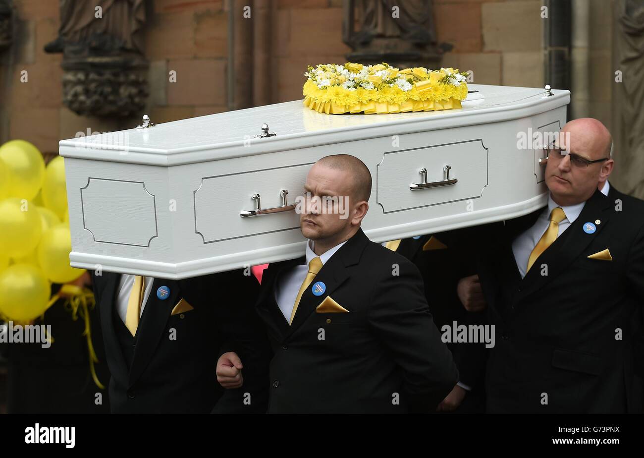The coffin of Stephen Sutton is carried from Lichfield Cathedral ...