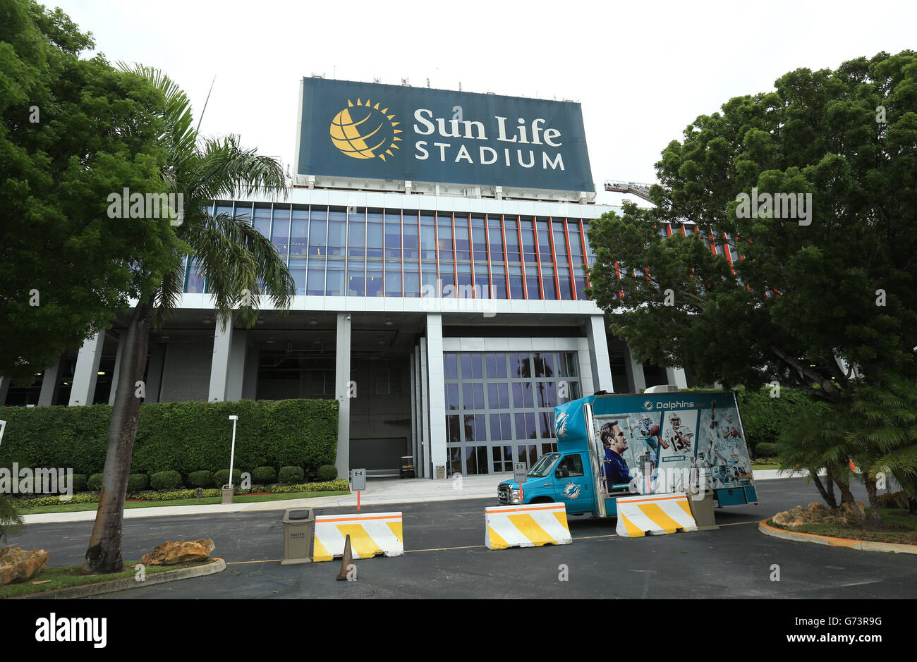 A general view of the sun life stadium in miami hi-res stock ...