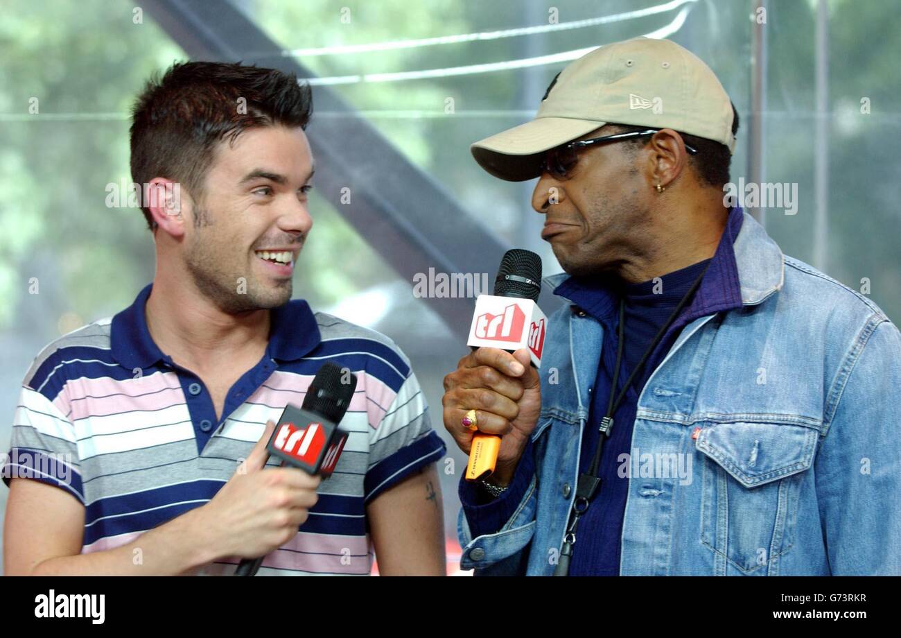 MTV presenter Dave Berry (left) with actor Antonio Fargas during his ...