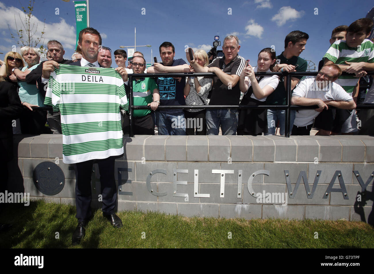 Ronny deila unveiled as new celtic manager phootocall celtic park hi ...