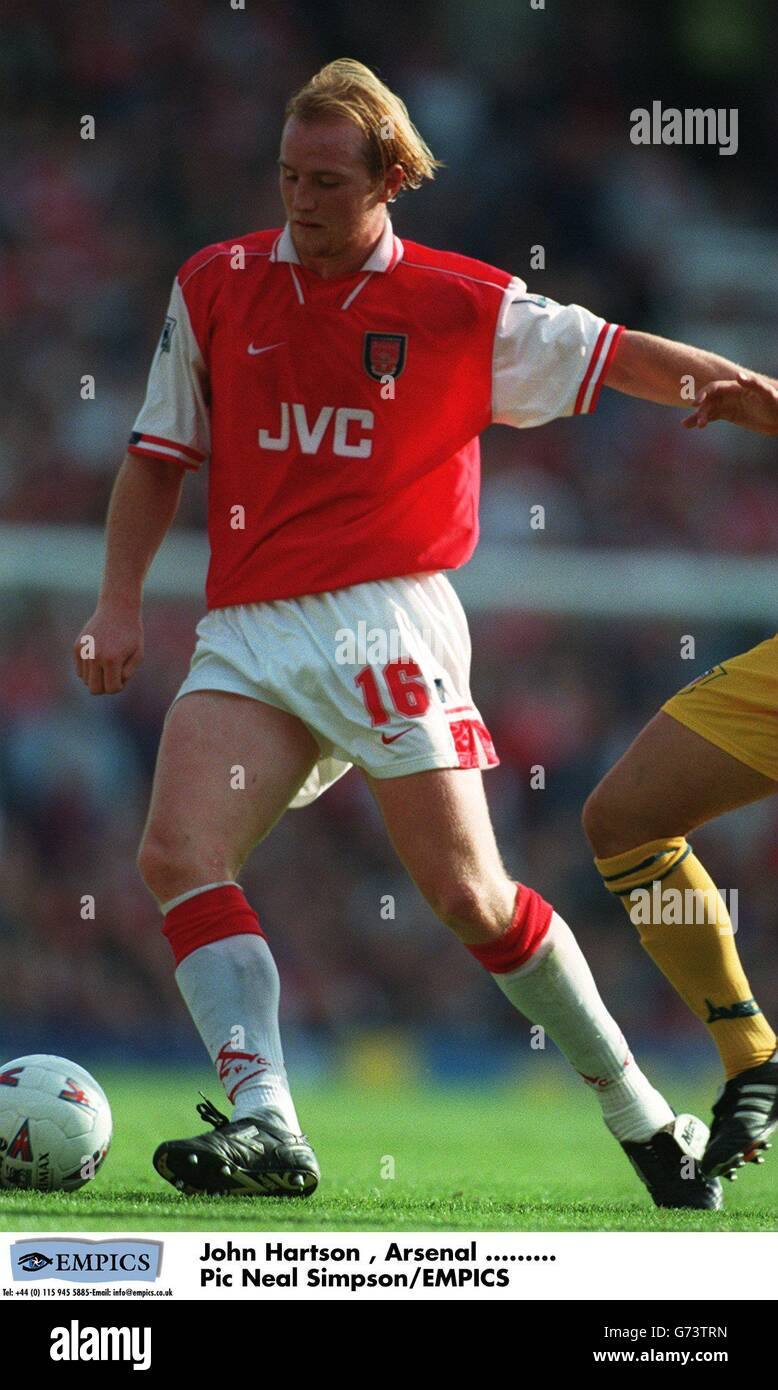 John hartson arsenal hi-res stock photography and images - Alamy