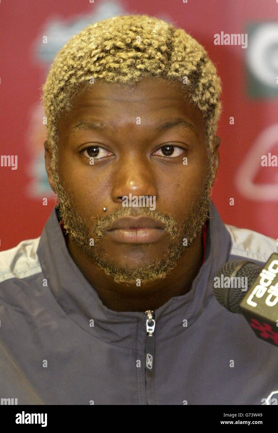 Djibril cisse hi-res stock photography and images - Alamy