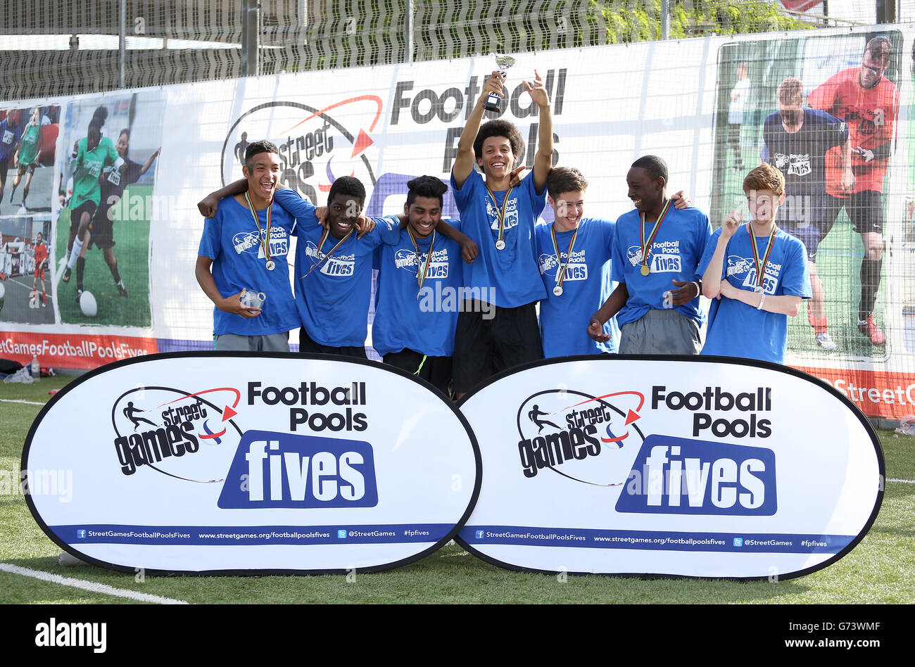 Soccer - Street Games - Football Pools Fives - London Stock Photo - Alamy