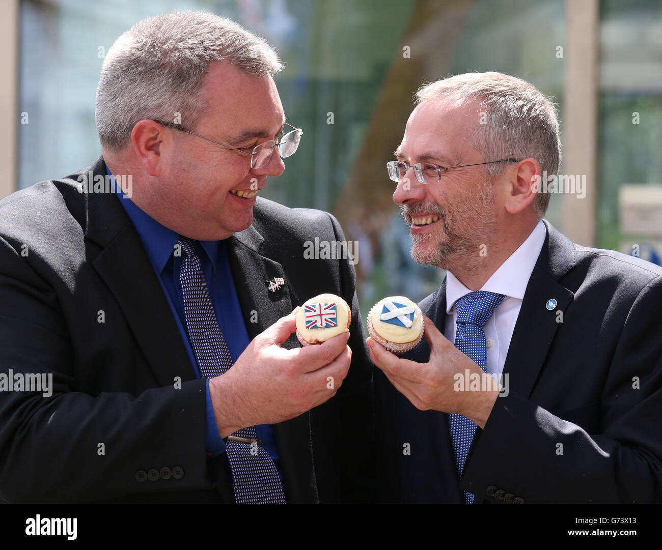 Alex johnstone msp left with a union flag cupcake hi-res stock ...