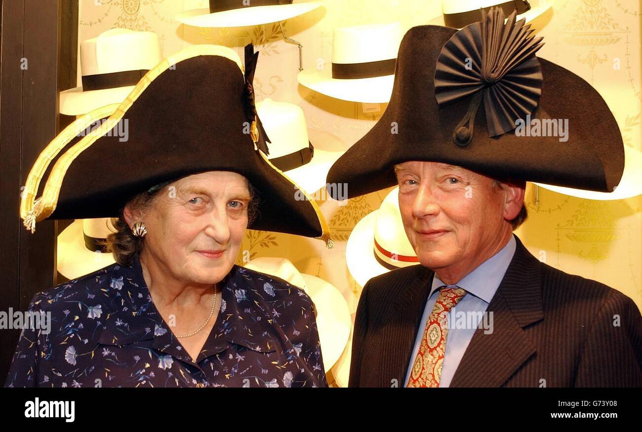 Anna Tribe & Bernard de Salis Trafalgar Stock Photo - Alamy