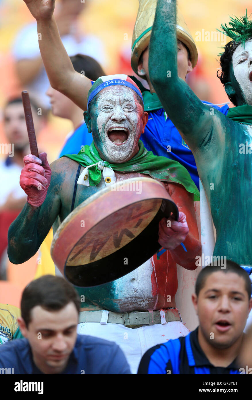 World cup body paint hi-res stock photography and images - Alamy