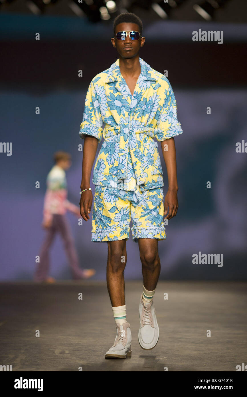 A model wears a design in the Topshop catwalk show during London ...