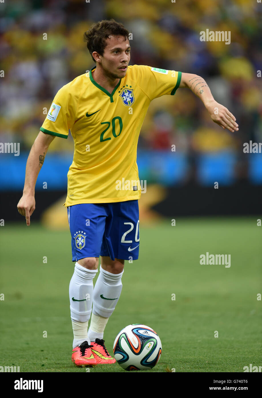 Soccer - FIFA World Cup 2014 - Group A - Brazil v Mexico - Estadio ...