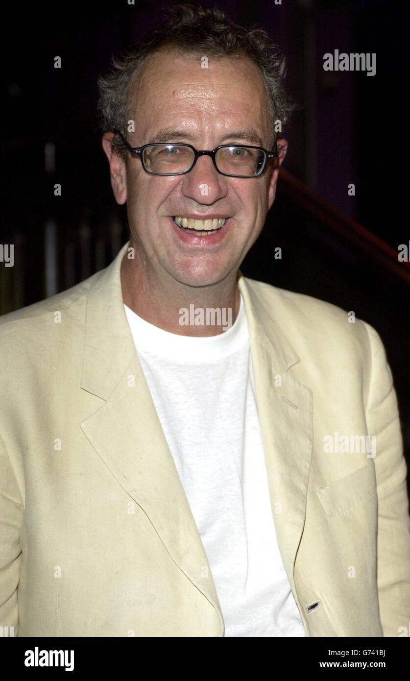 Arthur smith rushes premiere hi-res stock photography and images - Alamy