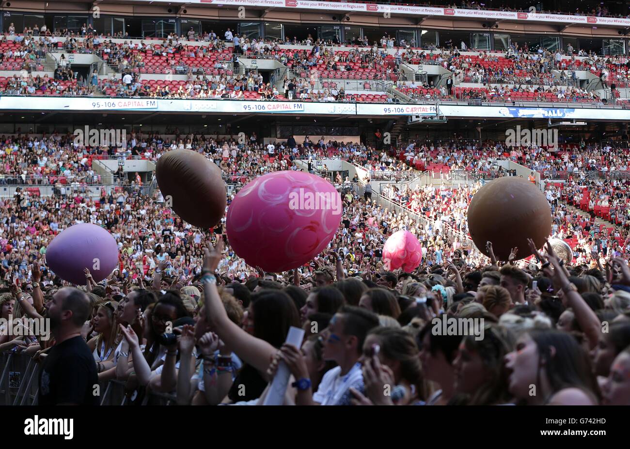 Giant inflatables above crowd capital fms summertime ball wembley ...